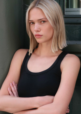 Hayden Houts | Premium Models